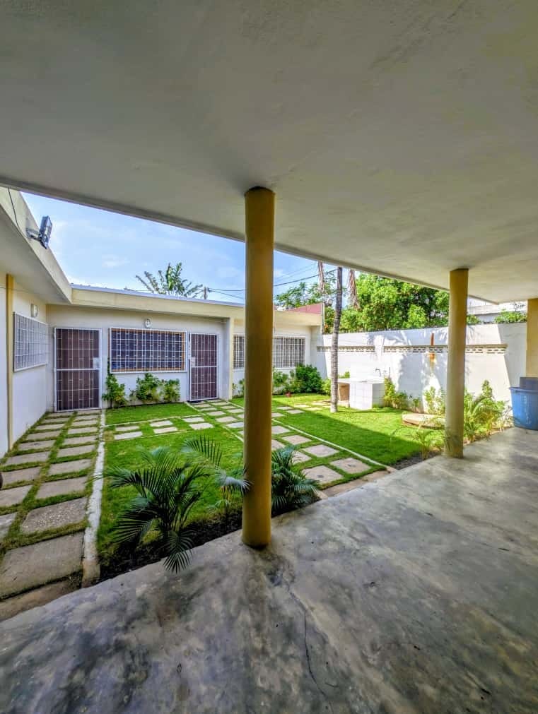 Villa 3 chambres à vendre à Akpakpa PK10 - BENIN-IMMO